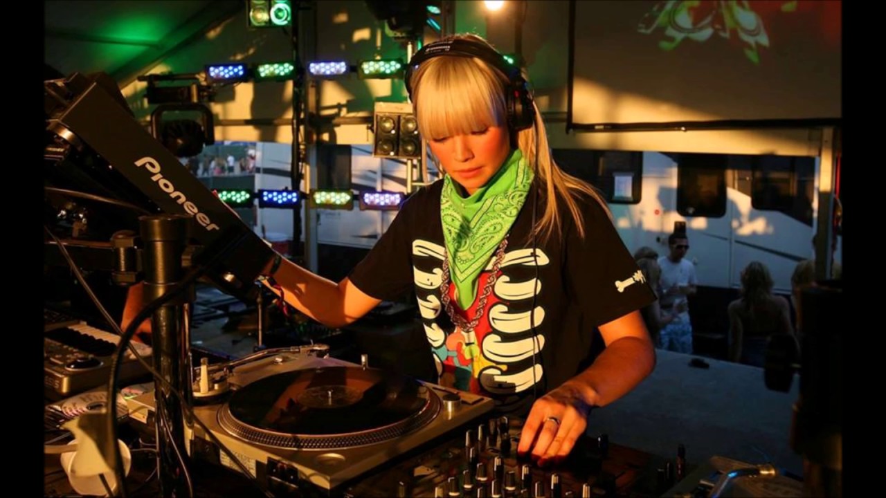 Armand Van Helden Into Your Eyes👌👌 - YouTube