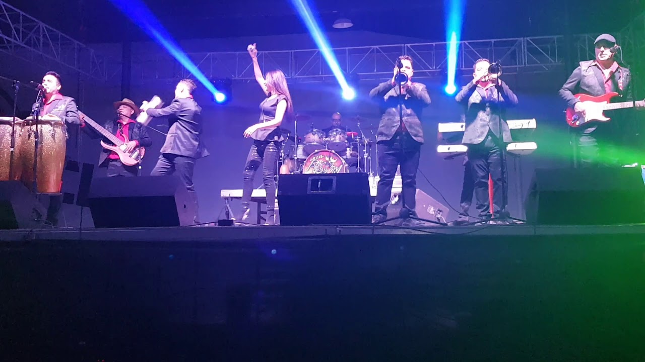 La bertha- banda Kañon de yessy lopez - YouTube