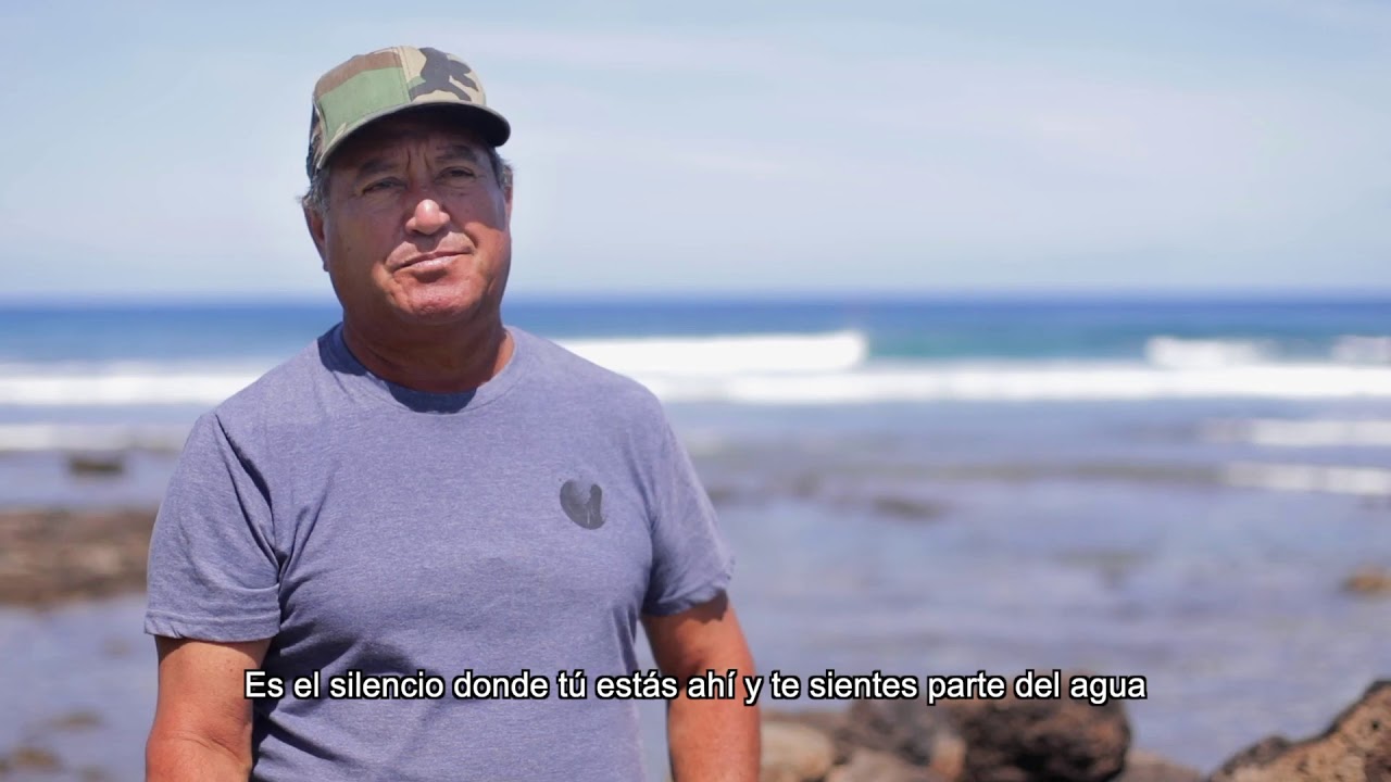 RAPA NUI / Video experiencia BUCEO con MIKE RAPU - YouTube