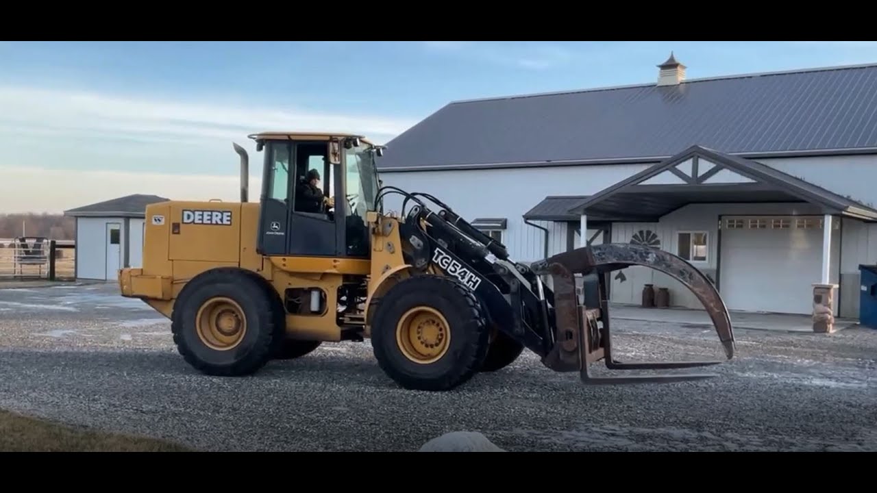 John Deere TC54H Millyard Loader - YouTube
