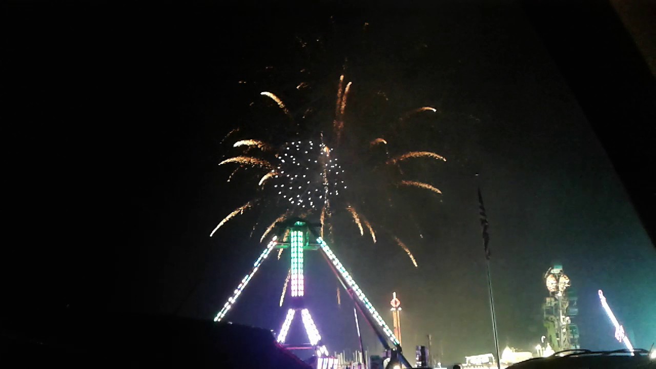 FOURTH OF JULY fireworks at Buchanan carnival 2017 - YouTube