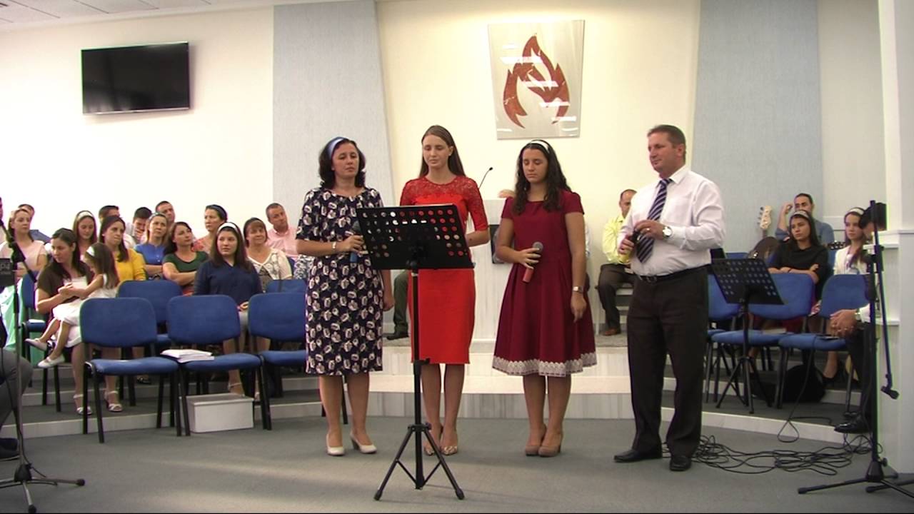 Familia Tofan - Uniti in templul Tau sfant Acordes - Chordify