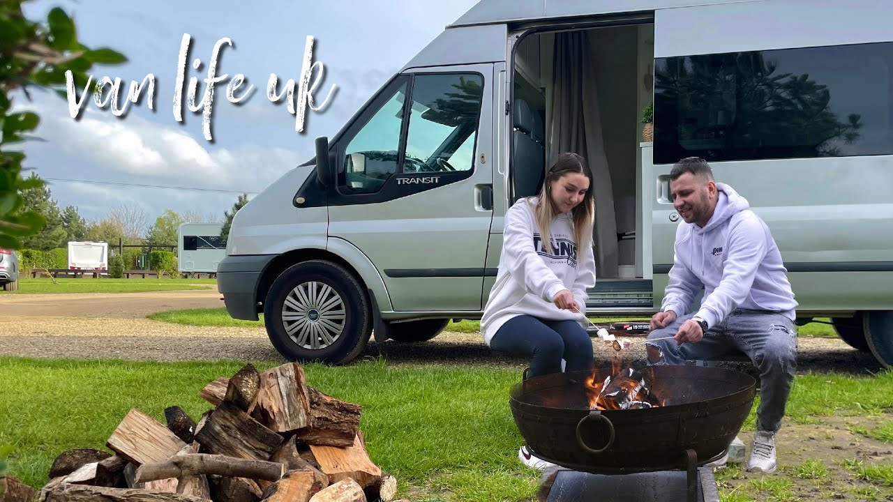 VAN LIFE UK | Weekend on a campsite | Barbecue, fire pit - YouTube