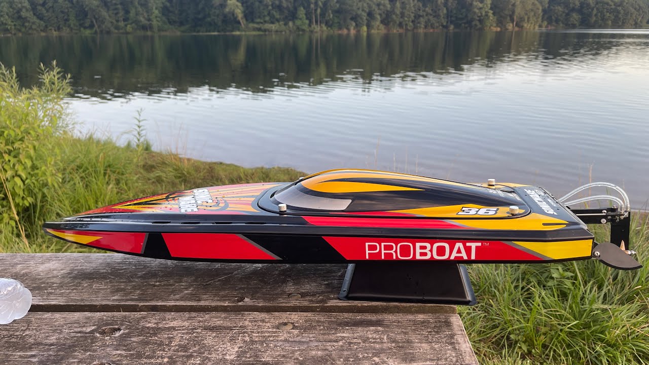 Sonic Wake V2 36” RTR brushless self righting RC boat - YouTube