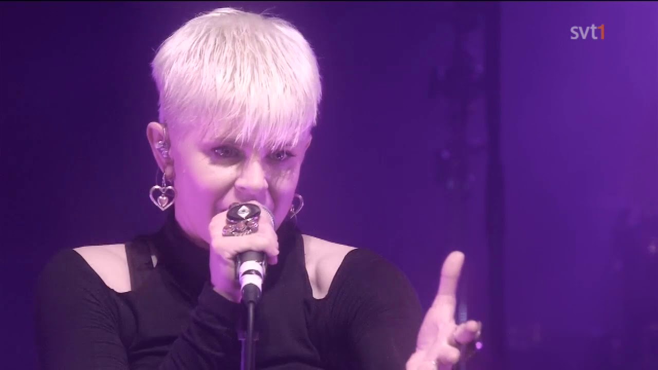Robyn - Hang With Me (2010) - YouTube