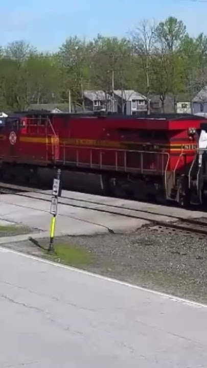 NS 265 WITH NS 8114 NORFOLK SOUTHERN TRAILING - YouTube
