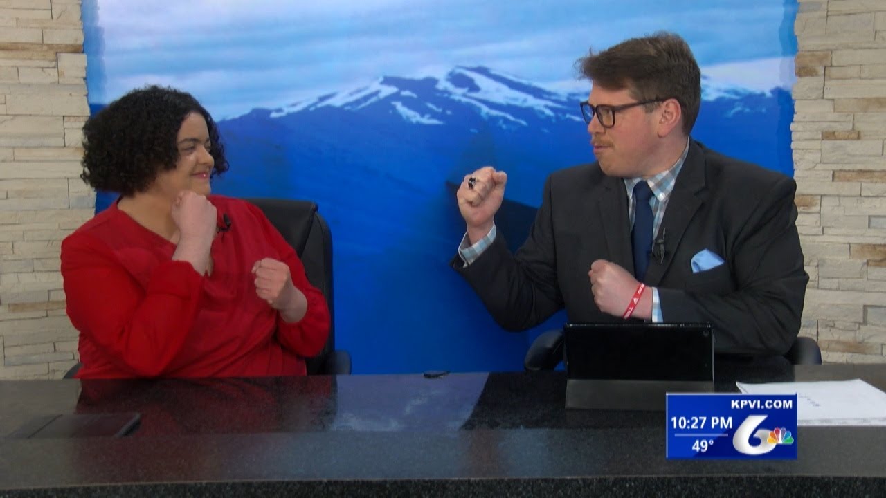 42K People Attend Boxing Training Session in Mexico - YouTube