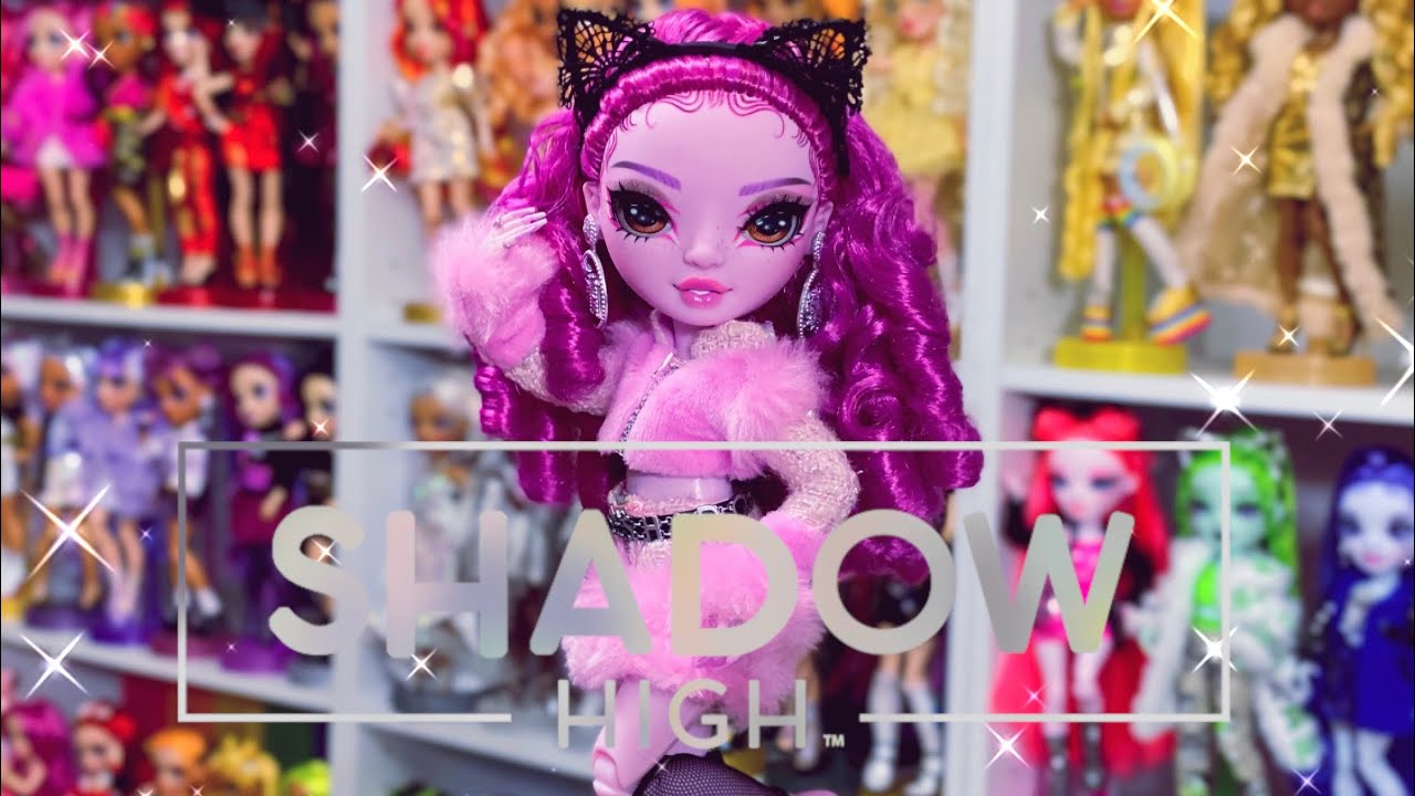 Shadow High Costume Ball Lola Wilde Unboxing! - YouTube