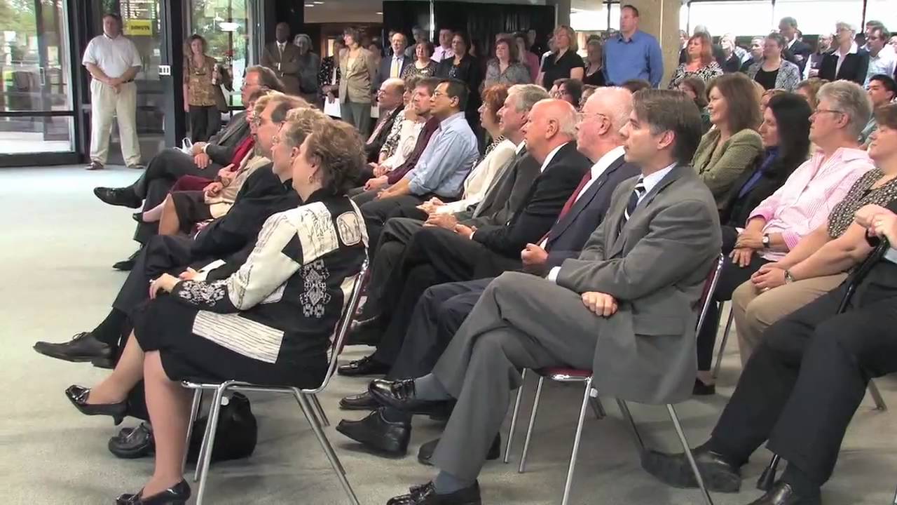 Michael J. Hogan presidential announcement ceremony at UIS - YouTube