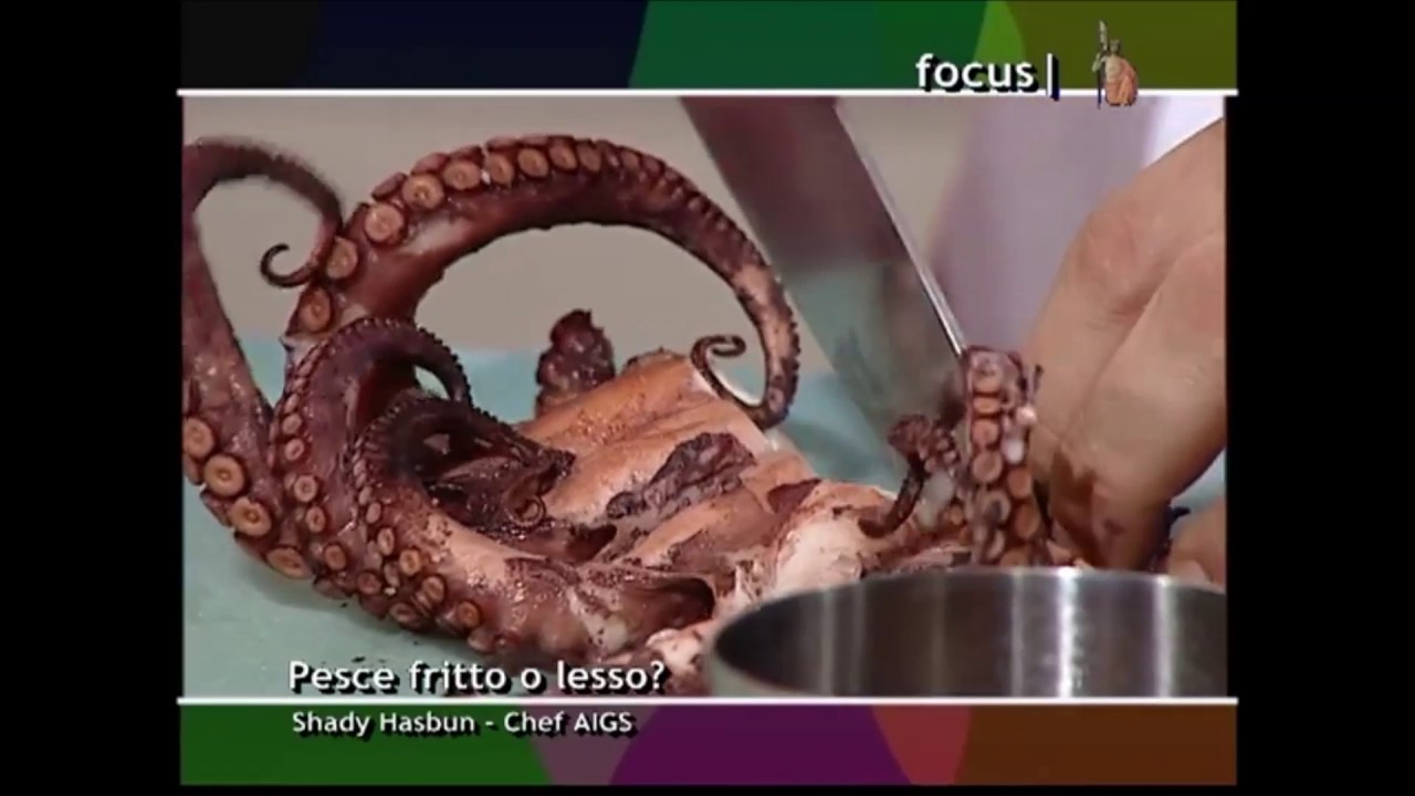 Pesce lesso o fritto - YouTube