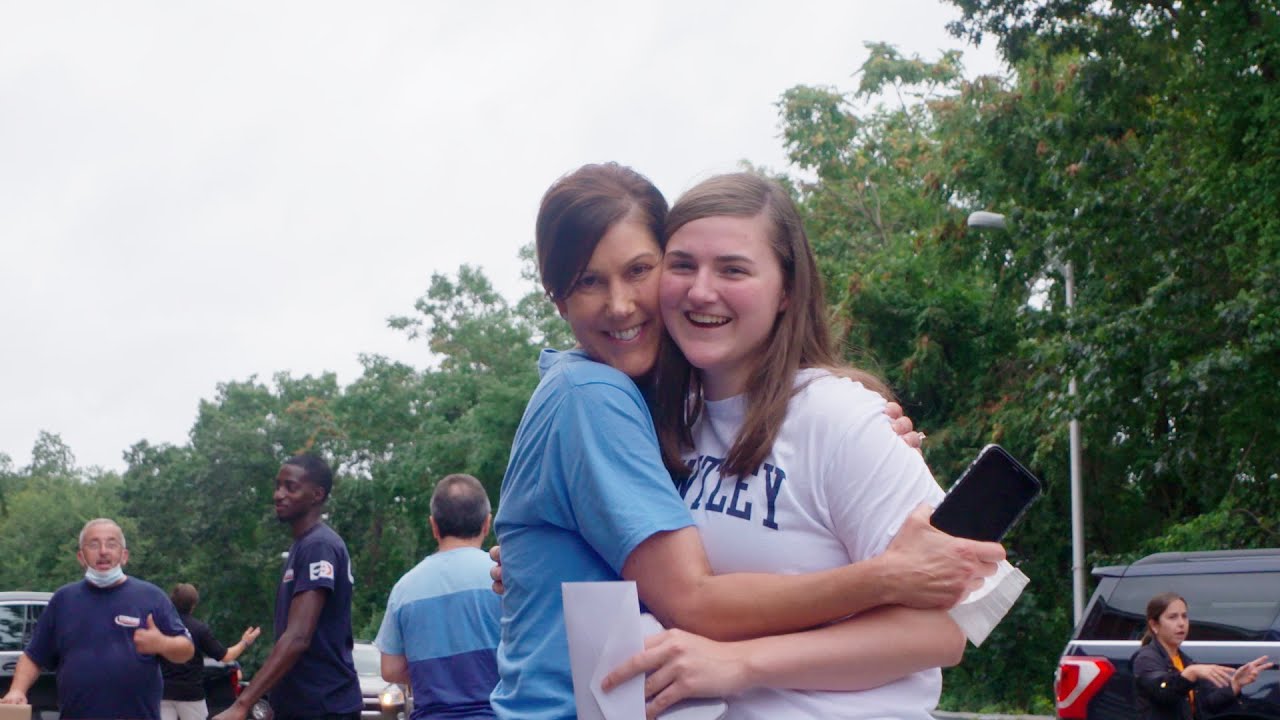 2021 Bentley Move in Week Recap - YouTube