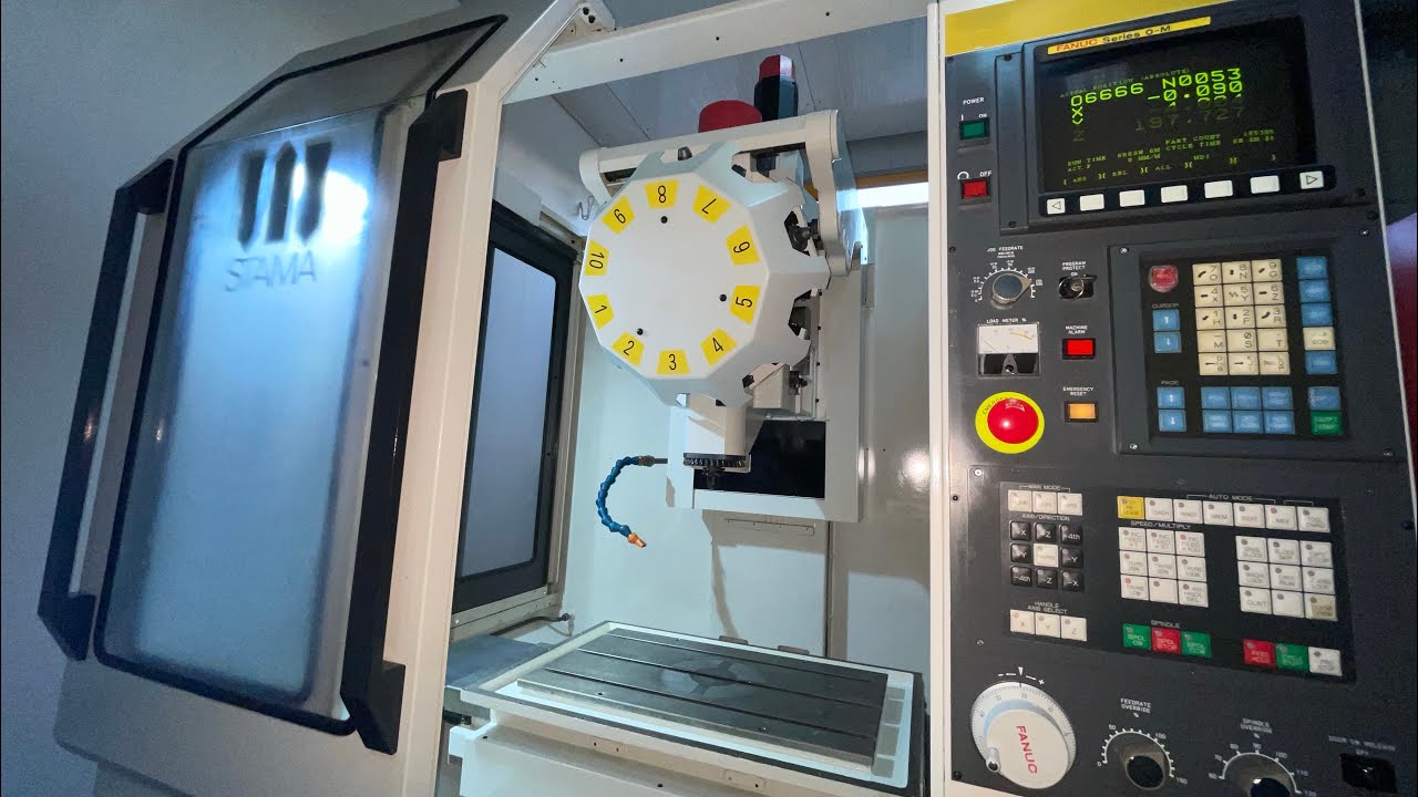 For sale STAMA FANUC Robodrill CNC Vertical Milling Machine - YouTube