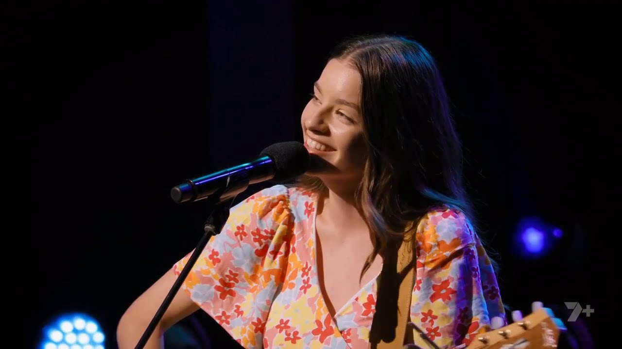 Denvah Baker-Moller - Yellow | Australian Idol 2024 | Solo Round - YouTube