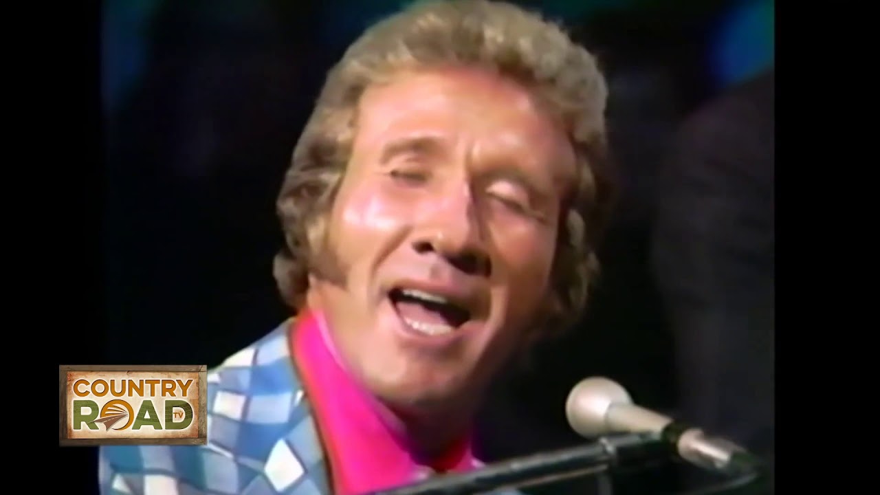 Merle Haggard & Marty Robbins - She Thinks I Still Care - YouTube
