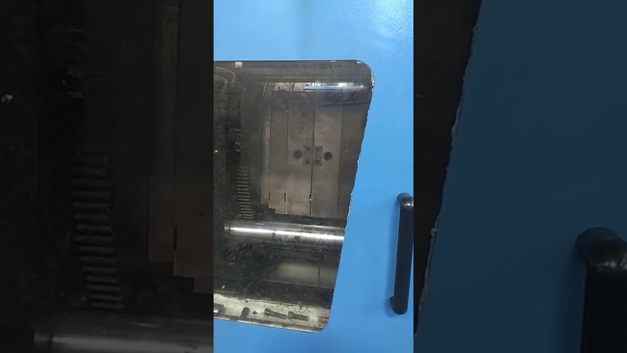 two color molding manufacture and two color injection molding how to ...