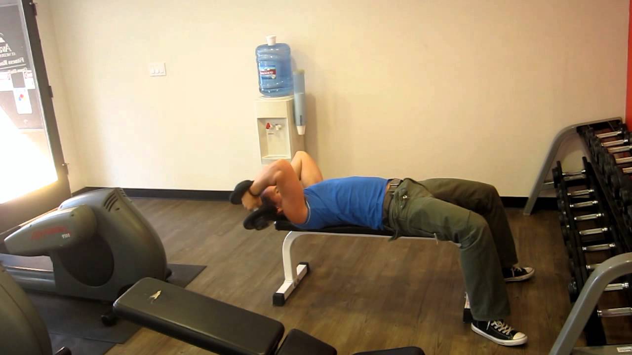 Single Arm Dumbbell Lying Triceps Extension - YouTube
