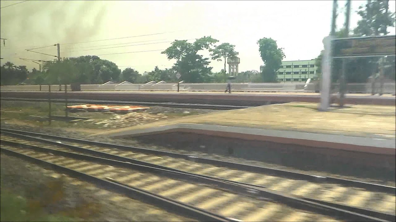 BAURIA Jn. & ULUBERIA ROCKING BLAST BY HOWRAH - YESHVANTPUR DURONTO ...