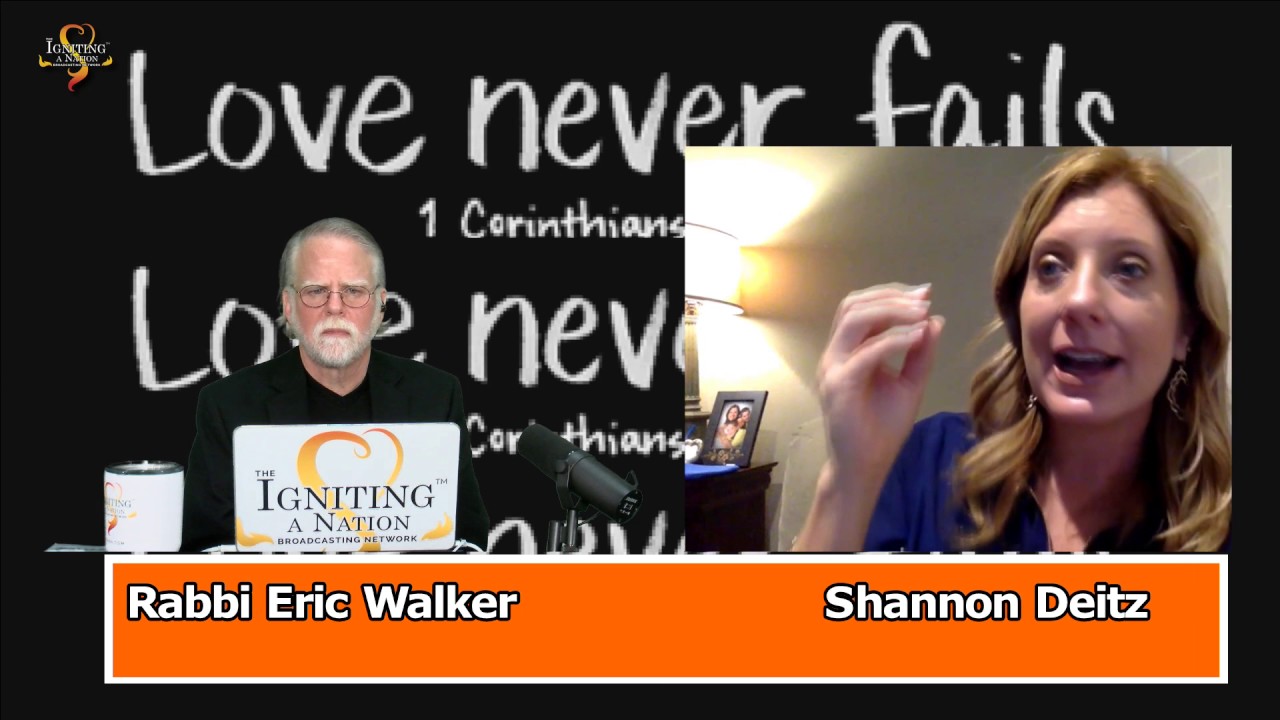 Rabbi Walker and Shannon Deitz discuss her book "Redeemed" 01 18 2017 ...