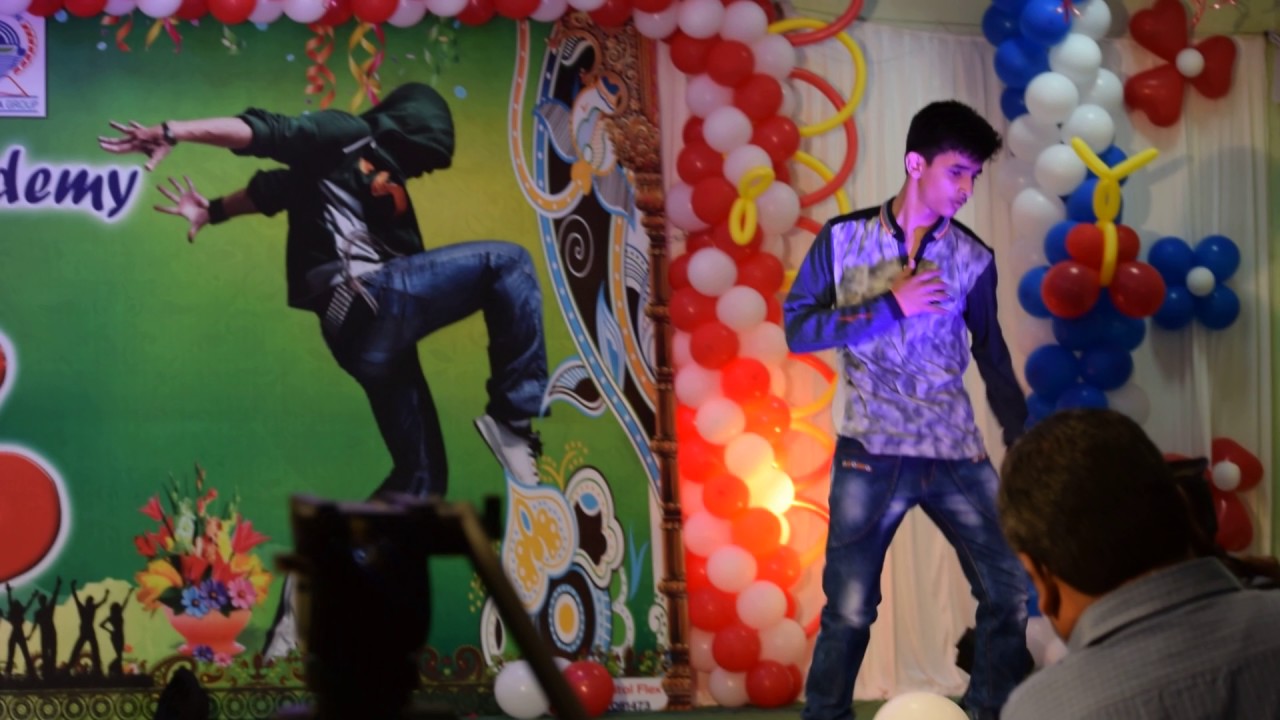 Awesome dance performance by Sanjay Vaishnav #meindiwaana #dance # ...