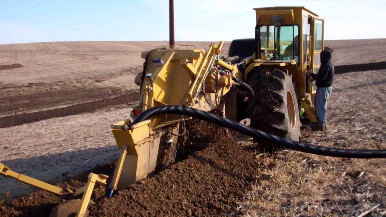 Hydramaxx 2500 Chain Trencher - YouTube