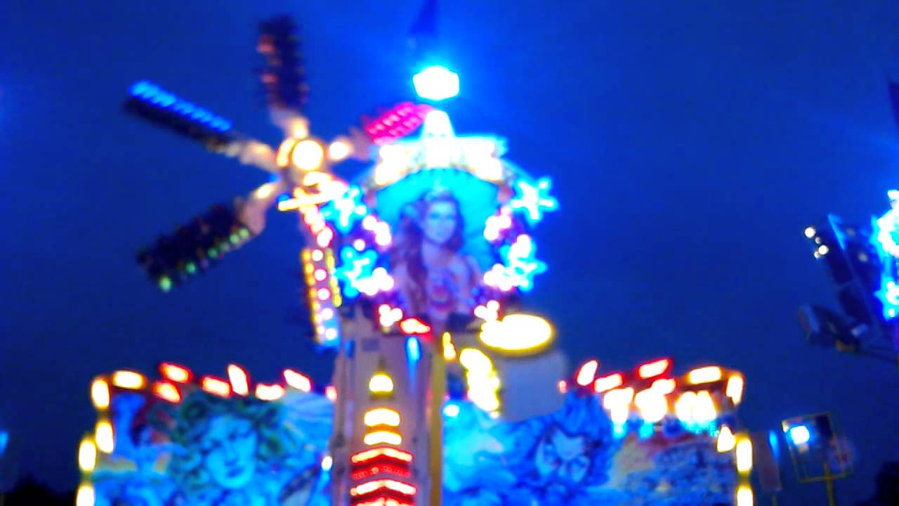 Top Scan Poseïdon's Rache (Foire Aux Manèges ) Lille 30 Août 2014 - YouTube