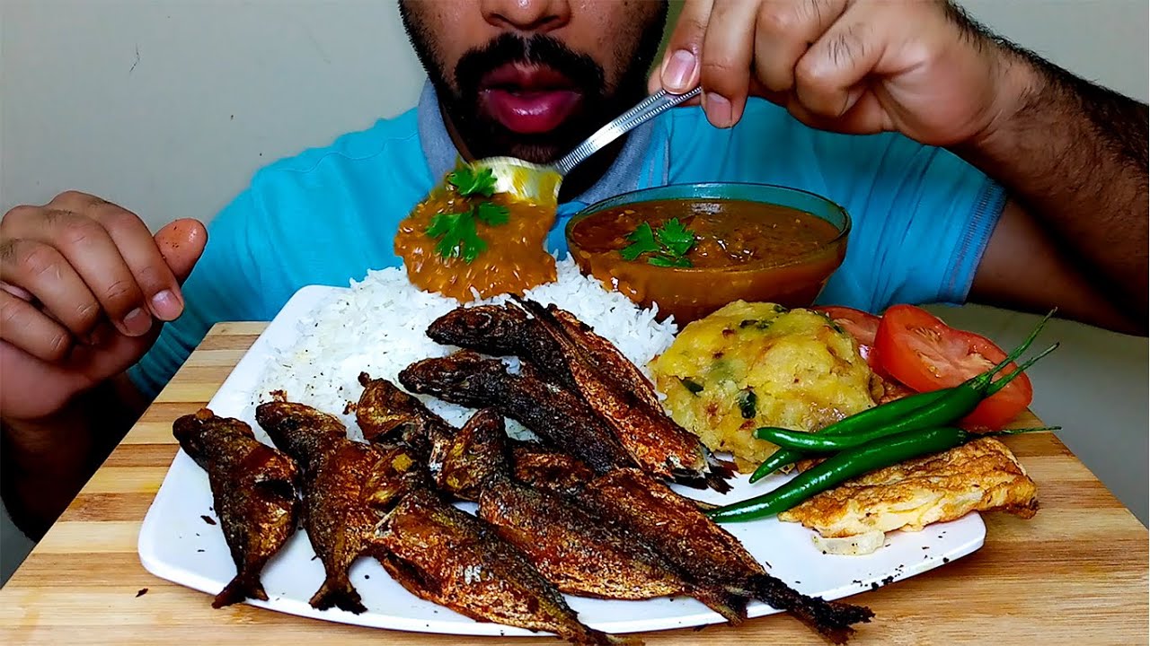 EATING FISH FRY || DAL WITH RICE EATING SHOW |#HungryPiran - YouTube