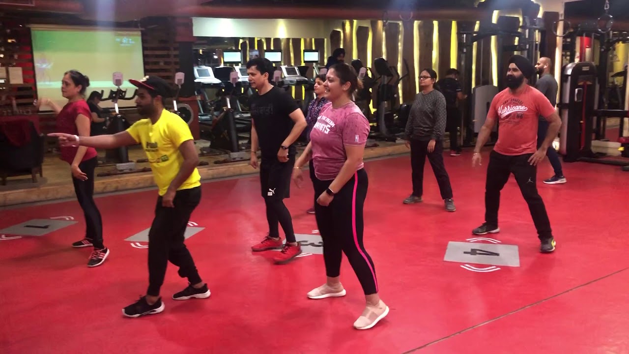 RITIKA SACHDEVA @ FITNESS DANCE - YouTube