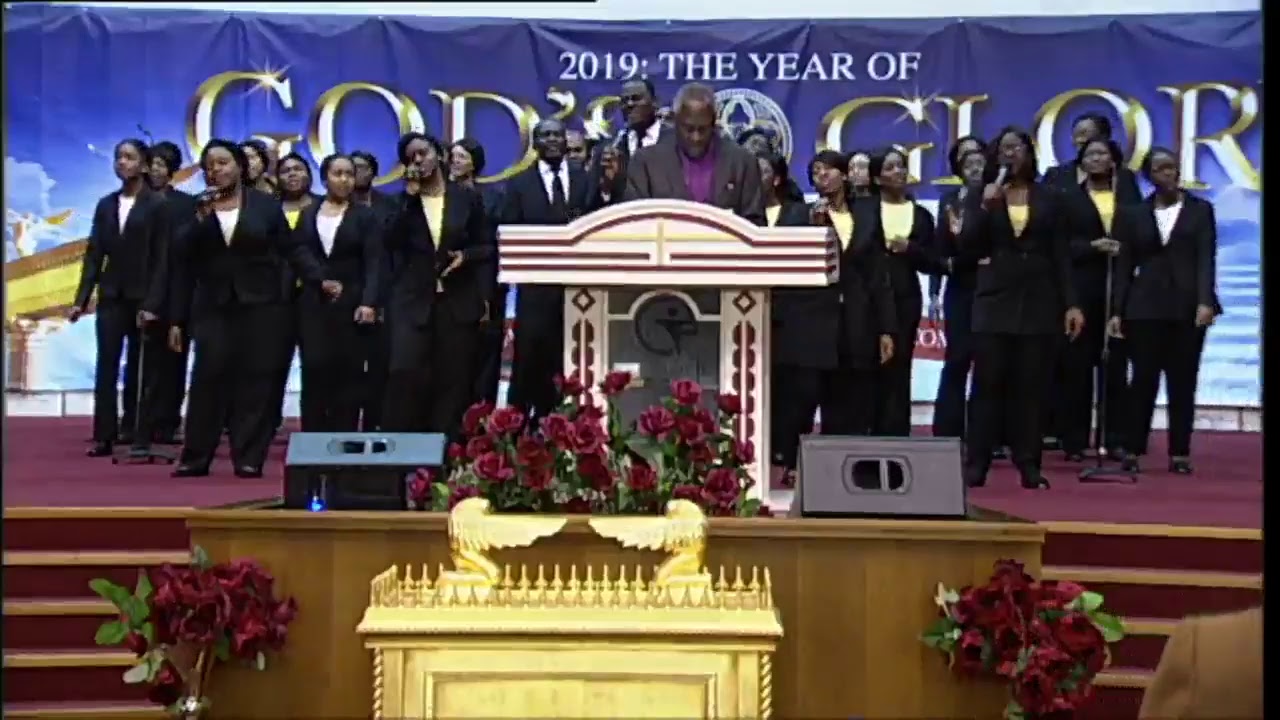 2019 - 04 - 01 - VICTORY NIGHT DAY 1 - YouTube