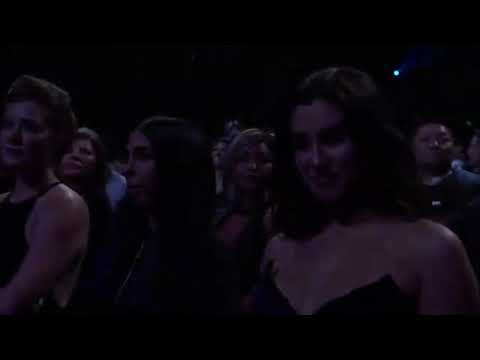 AMAs 2018 - Post Malone “Better Now” and “Psycho” Medley (Live 2018)