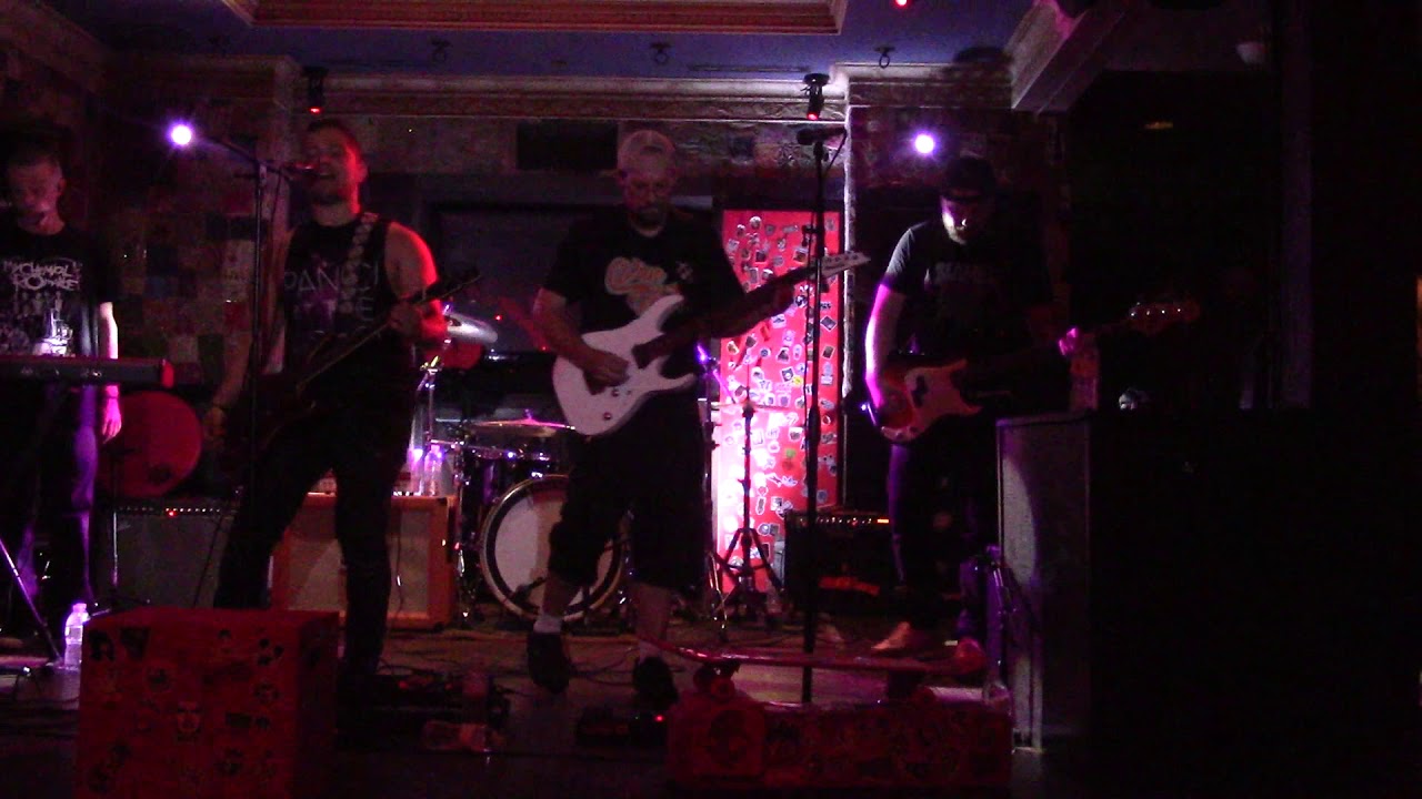 House of Blues Dallas (foundation room): Sweeps, Arpeggios, Check Yes ...