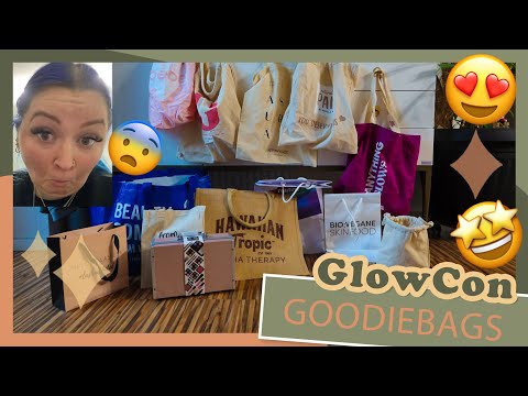 Was bekommt ein INFLUENCER auf der GLOW? - Unboxing - Glowcon HAUL & GOODIES - YooNessa