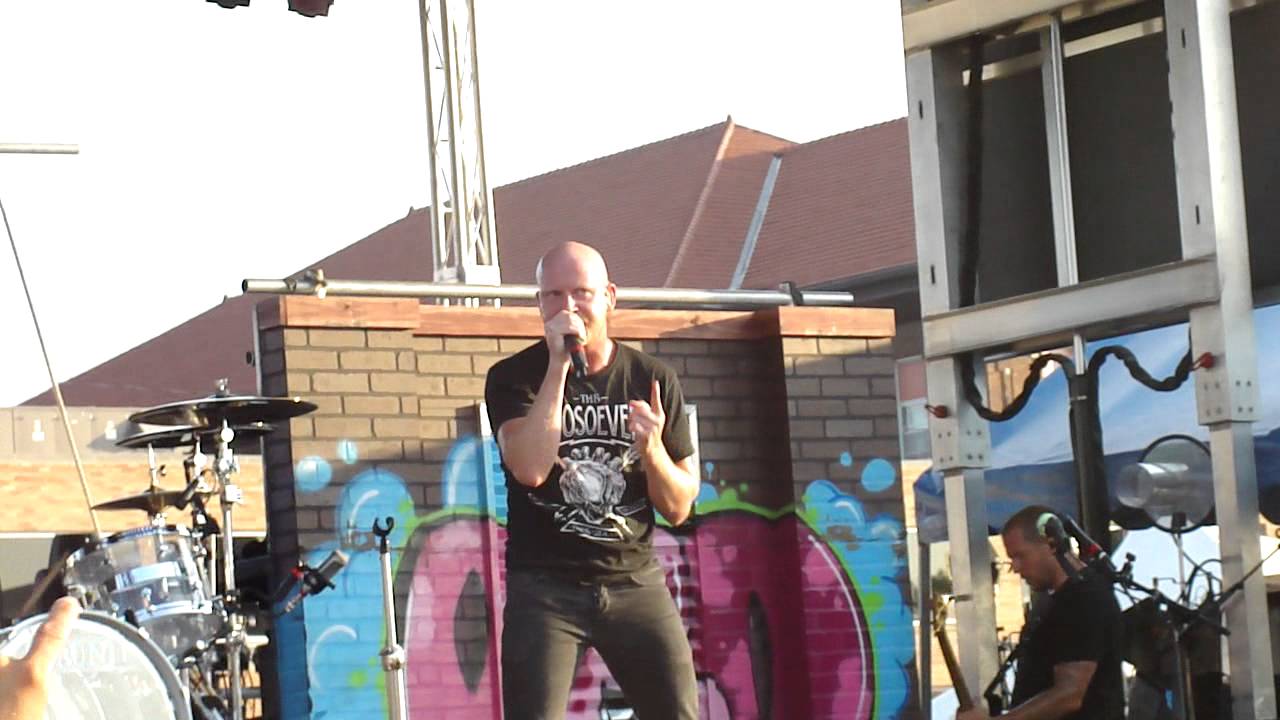 Red - Death Of Me [Live] - YouTube