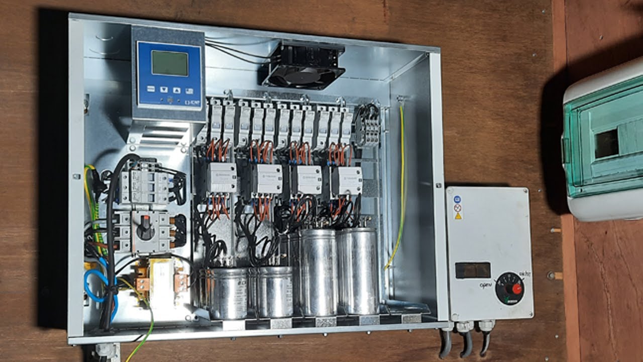 Condensatorbank werking & uitleg - YouTube