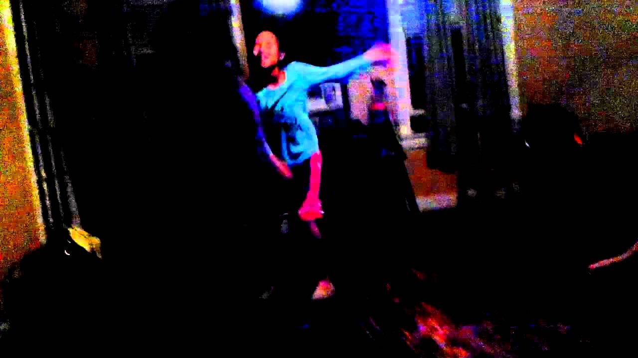 Worst dance ever - YouTube