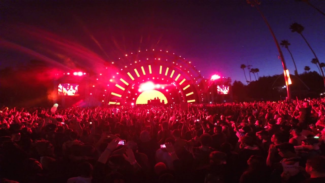 Galantis- Smile Live at HARD DOTD - YouTube