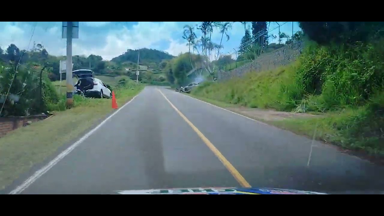 Trepadores Lago Calima. categoría VC1 ford festiva - YouTube