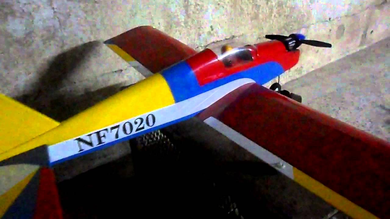 Seagull 40 Low Wing - YouTube