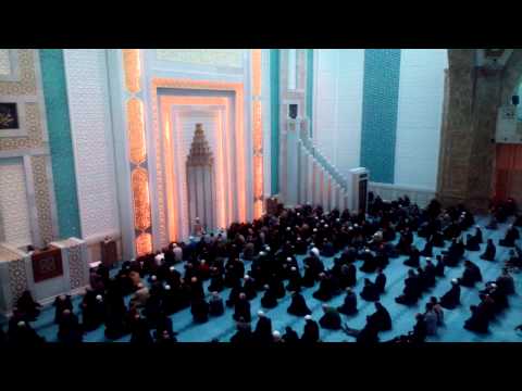 Hafız Ali Tel'den kalpleri titreten Kur'an ziyafeti