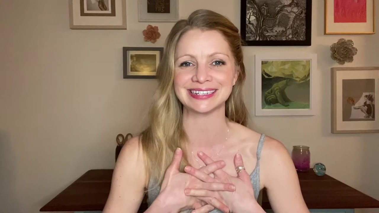 Kelly Gibson - YouTube