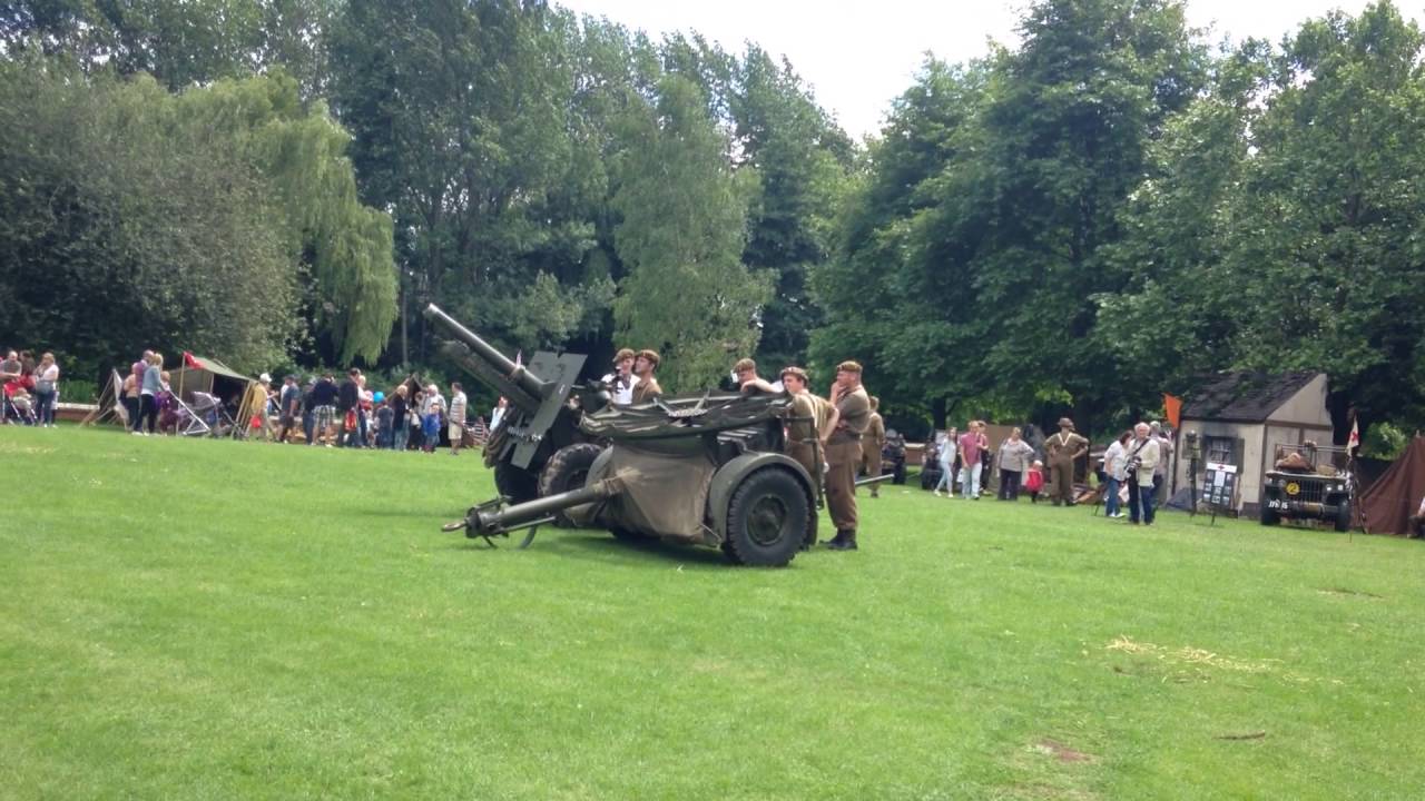 Trowbridge armed forces event 30/06/2016 - YouTube