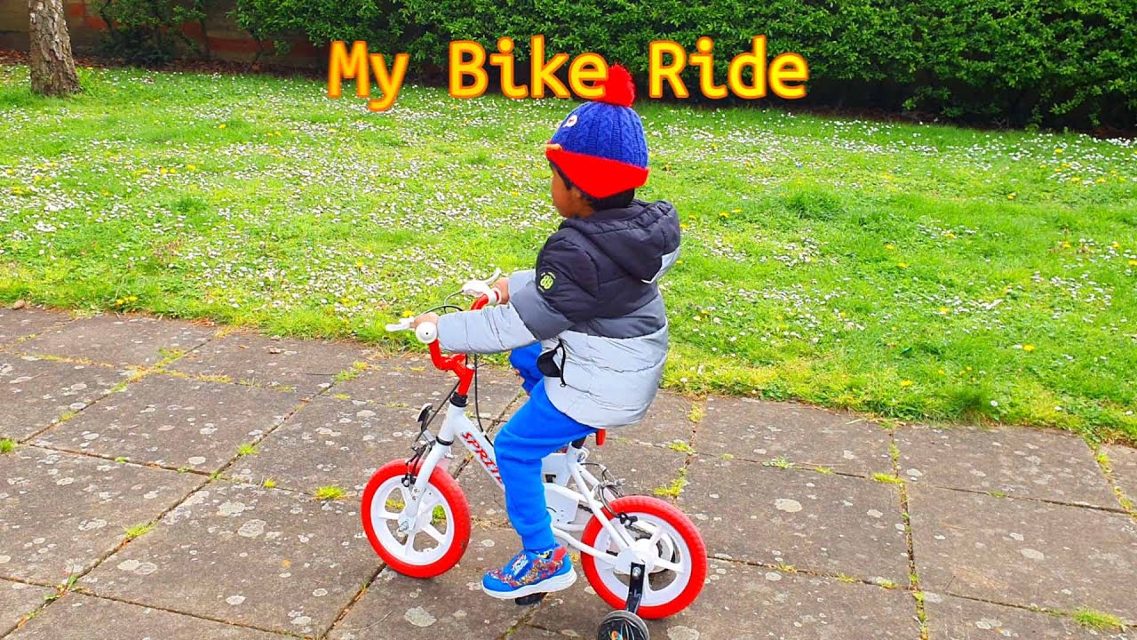 Wheels on the Bike Go Round | Toddler Learning Videos | Super Renell ...