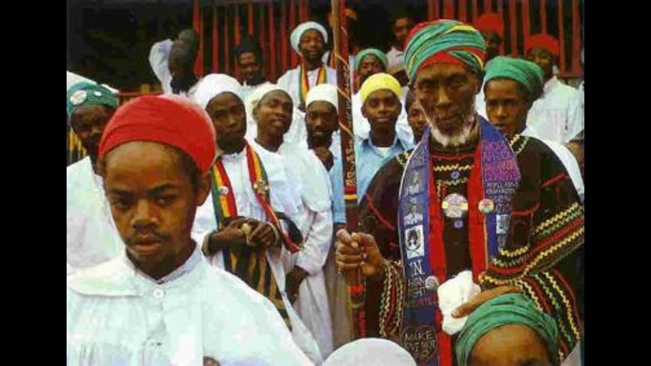 BOBO SHANTI ELDER THAT SIT WITH KING EMMANUEL. PRIEST NAPPY. RASTAFARI ...