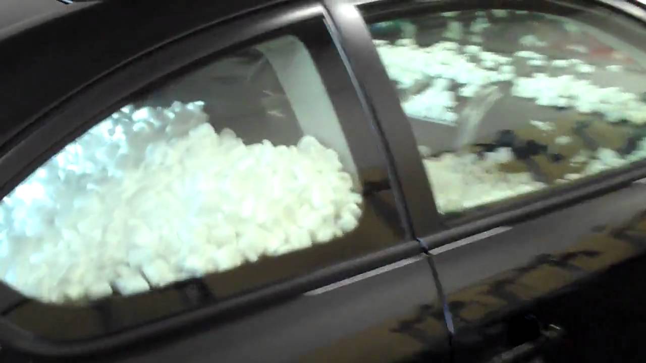 Car Pranks Packing Peanuts - YouTube
