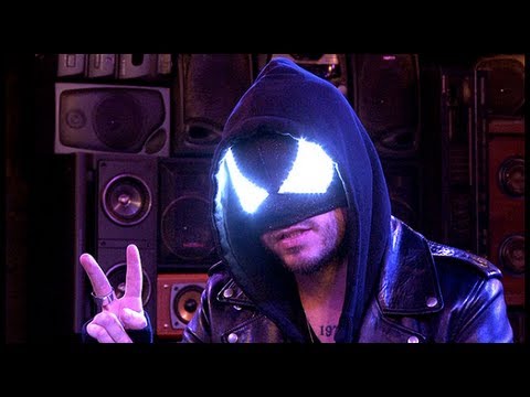 The Bloody Beetroots Interview at KROQ / DJ Jeremiah Red - YouTube