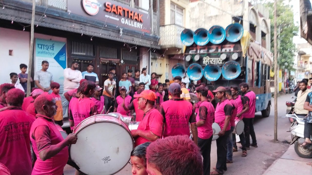 आली कडक लक्ष्मी आली ll Indian Banjo Mhaisal ll Ali kadak Lakshmi Ali ...