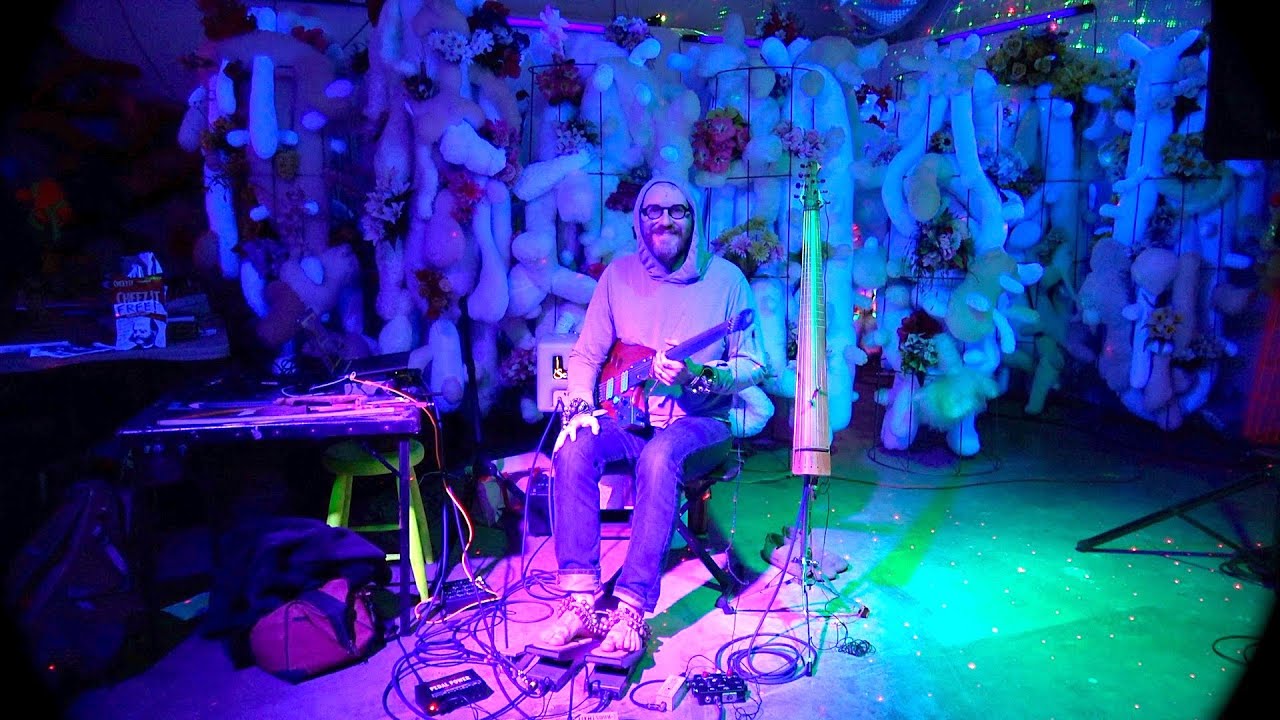 Killick Hinds at Art Rat Studios, 2-19-20. - YouTube
