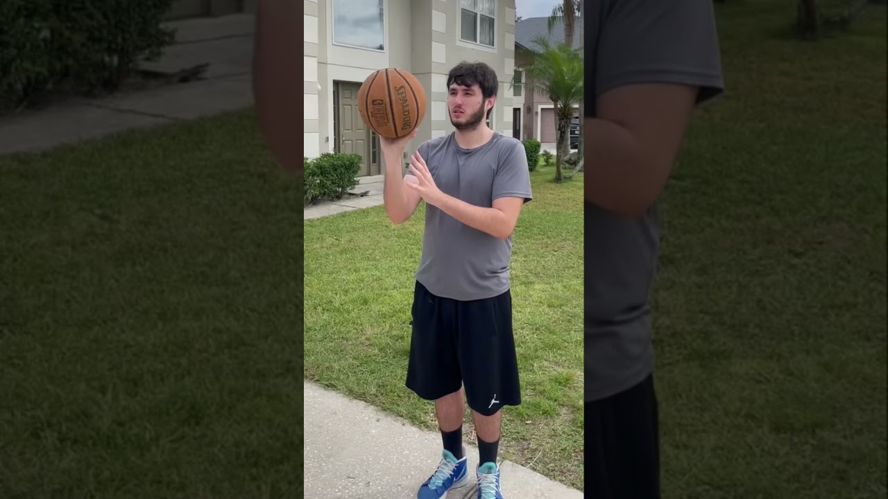 How TikTokers Play Basketball! 😂 #shorts - YouTube