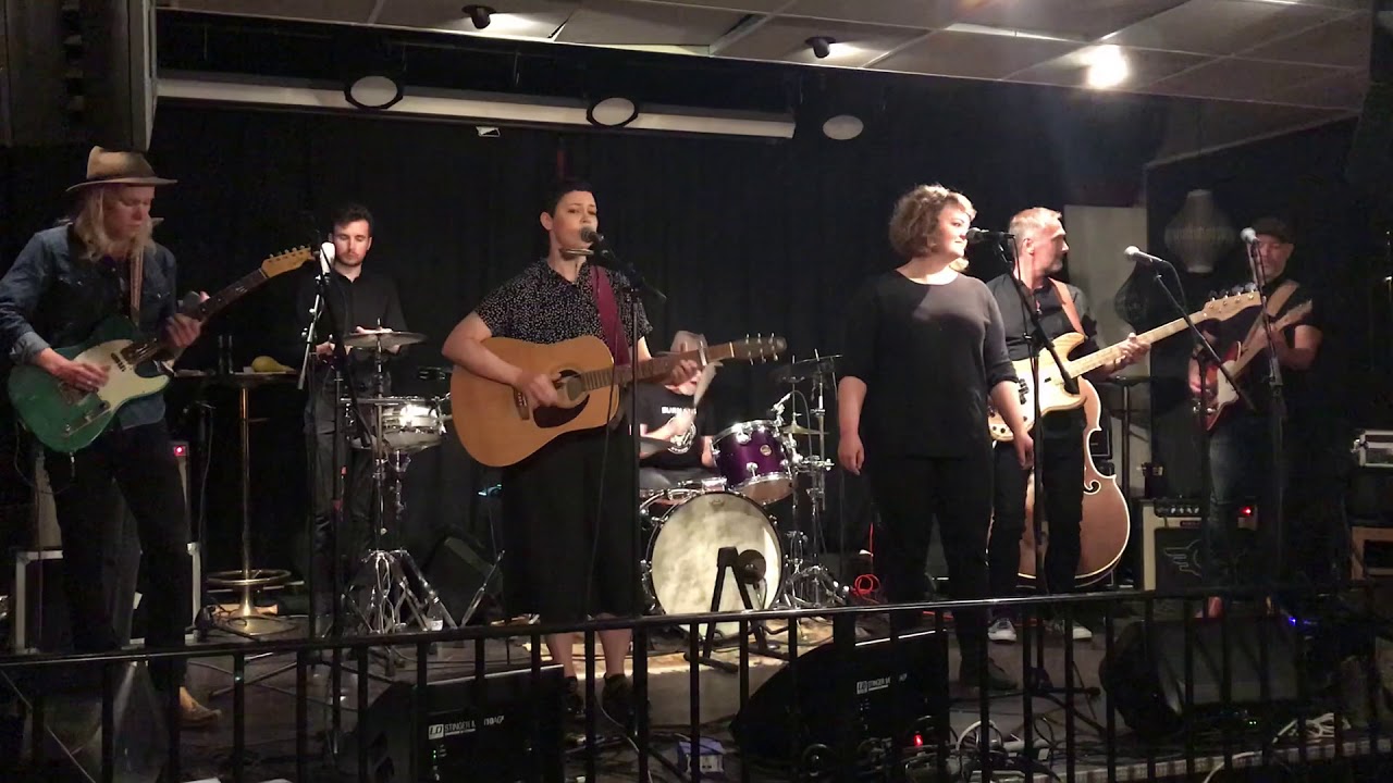 Umeå Live - On The Mend Band & Slow Fox "Morning After" - YouTube