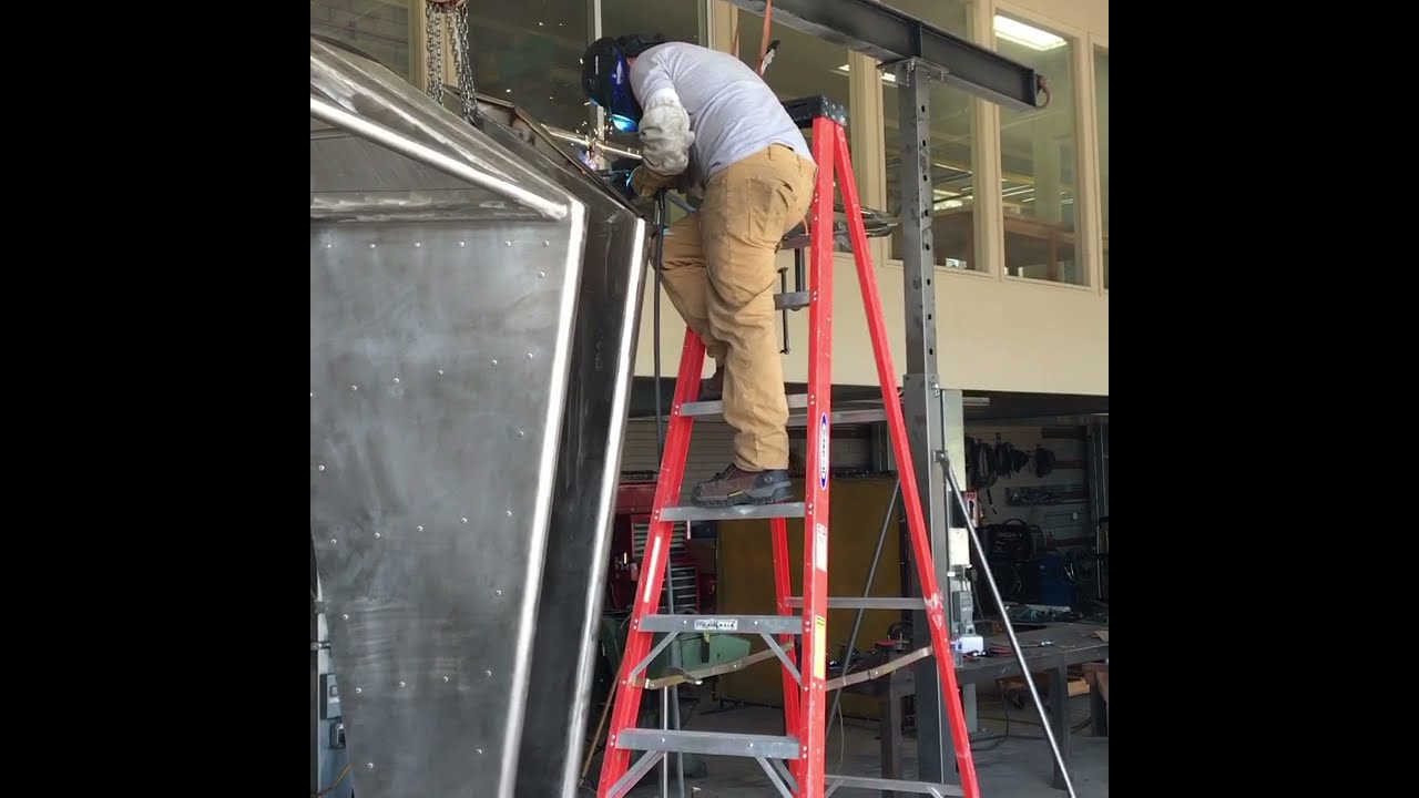 Artist Nathan Hatch at Buffalo Creek Art Center - YouTube
