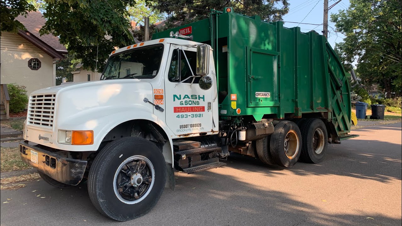 1993 International 4900 Heil 4000 Rear Loader - YouTube